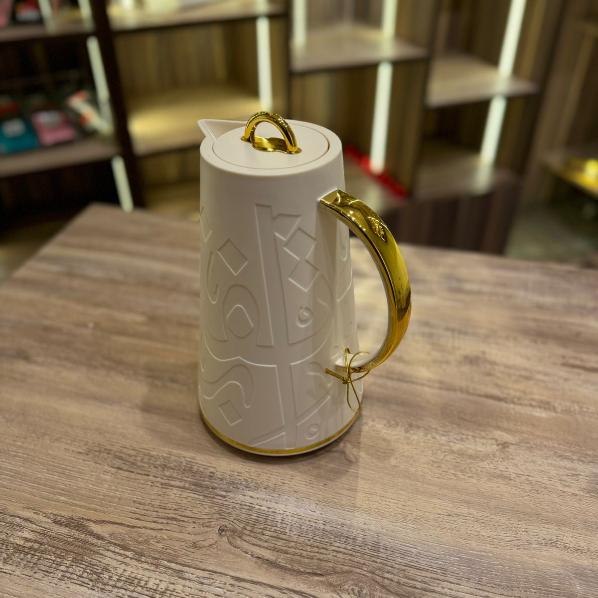 off white water pot 1 Litre – posh